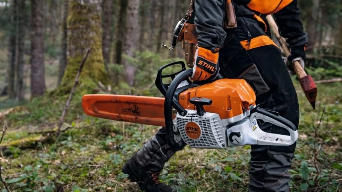 Stihl MS 400 : Une tronçonneuse innovante pour les professionnels ...